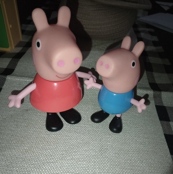 Peppa Pig | Toys | Peppa Pig And George Character | Poshmark